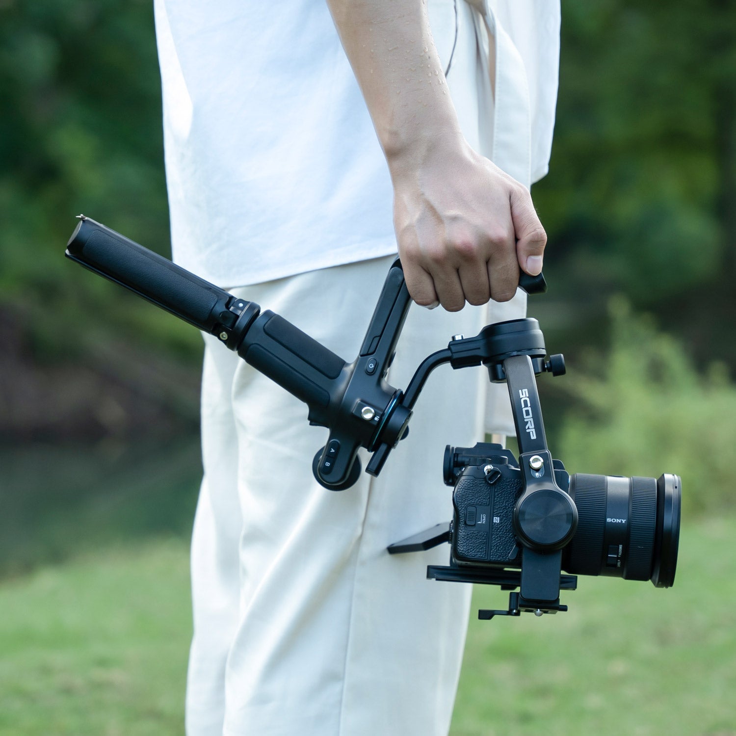 Explorando a Evolução: SCORP 2 vs. SCORP – FeiyuTech