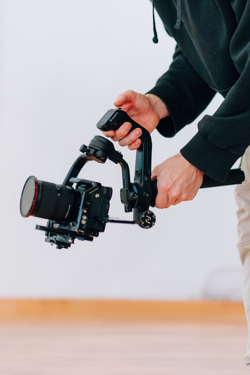 Feiyu SCORP 2 | Camera Gimbal Stabilizer with AI Tracker – FeiyuTech